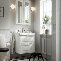 IKEA T&Auml;NNFORSEN Spiegelschrank mit T&uuml;ren