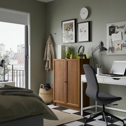 IKEA BILLY / OXBERG B&uuml;cherregal mit T&uuml;ren