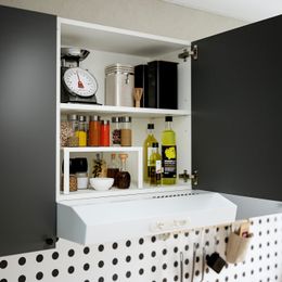 IKEA KNOXHULT Wandschrank mit T&uuml;r
