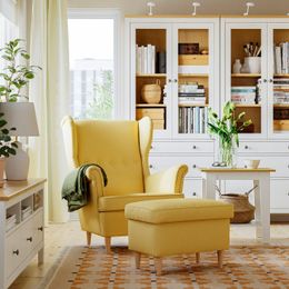 IKEA STRANDMON Ohrensessel mit Hocker