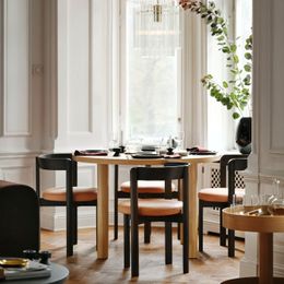 IKEA STOCKHOLM 2025 / STOCKHOLM 2025 Tisch und 4 St&uuml;hle