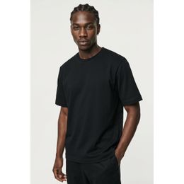 Jack & Jones JACK & JONES Herren T-Shirt "JCOFUSION BADGE TEE SS CREW NECK"schwarz, Gr. M, unifarben, Jersey, Obermaterial: 58% Polyester, 42% Baumwolle, Shirts