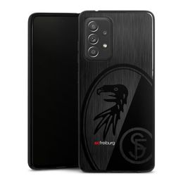 DeinDesign Galaxy A52s 5G Handy Slim Case extra d&uuml;nn Silikon Handyh&uuml;lle schwarz H&uuml;lle Sc Freiburg Metallic Look Official Licensed Product Silikon Slim Case