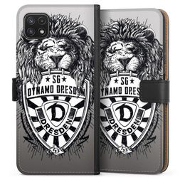DeinDesign Galaxy A22 5G Handy Klapph&uuml;lle Handyh&uuml;lle aus Kunst Leder schwarz Flip Case Lion Sgd Sg Dynamo Dresden Sideflip mit langer Lasche