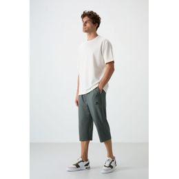 Herren Mid-Waist Weitbeinige Capri-Shorts