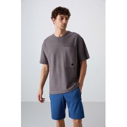 &Uuml;bergr&ouml;&szlig;en Baumwollmischung Rundhalsausschnitt T-Shirt mit Tasche