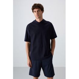 &Uuml;bergro&szlig;es Kapuzen-T-Shirt mit kurzen &Auml;rmeln
