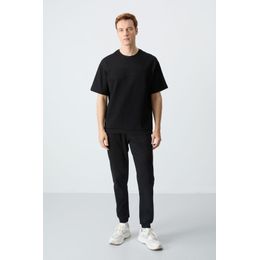 Herren Oversize T-Shirt und Hosen Set