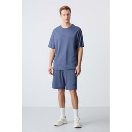 Herren Oversized T-Shirt und Shorts Set