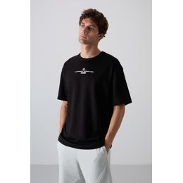 &Uuml;bergro&szlig;es Baumwoll-Mix Rundhals-T-Shirt
