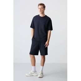 Herren Oversized T-Shirt und Shorts Set aus Baumwoll-Mischung