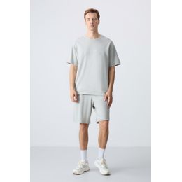 Herren &Uuml;bergr&ouml;&szlig;e Baumwoll-Mischung T-Shirt und Shorts Set