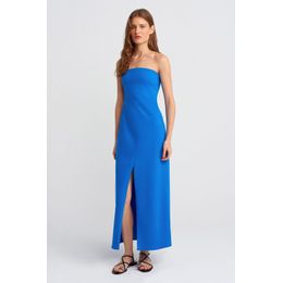 Tr&auml;gerloses, tailliertes Midikleid mit Schlitz