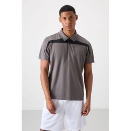 Herren Polo-Shirt mit Farbblockierung