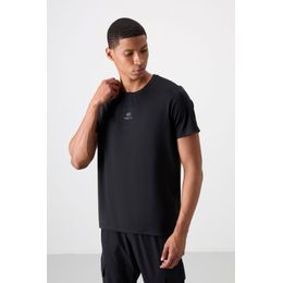 Herren T-Shirt mit Logo-Patch und kurzen &Auml;rmeln