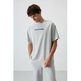 &Uuml;bergr&ouml;&szlig;e Bedrucktes Rundhals-T-Shirt