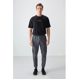 Herren-Fleece-Sweatpants im regul&auml;ren Schnitt