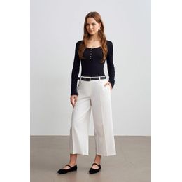 Hochtaillierte, mit G&uuml;rtel versehenen Crepe-Culottes