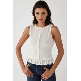 Strukturierte Bluse mit Rundhalsausschnitt und R&uuml;schendetail