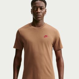 Nike Sportswear Herren T-Shirt "M NSW CLUB TEE"ale braun, tough rot, Gr. S, Jersey, Obermaterial: 100% Baumwolle, Shirts, mit Logostickerei auf der