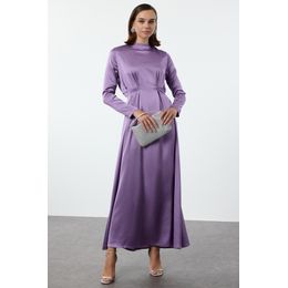 Lange, elegante, figurbetonte Abendkleider f&uuml;r Damen in Unifarben