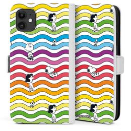DeinDesign iPhone 11 Handy Klapph&uuml;lle Handyh&uuml;lle aus Kunst Leder wei&szlig; Flip Case Snoopy Muster Peanuts Sideflip mit Lasche