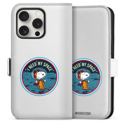 DeinDesign iPhone 15 Pro Handy Klapph&uuml;lle Handyh&uuml;lle aus Kunst Leder wei&szlig; Flip Case Peanuts Weltall Snoopy Sideflip mit Lasche