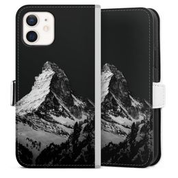 DeinDesign iPhone 12 Handy Klapph&uuml;lle Handyh&uuml;lle aus Kunst Leder wei&szlig; Flip Case Mountain Snow Mountain Top Sideflip mit Lasche