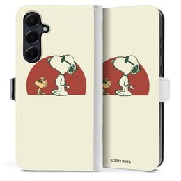 DeinDesign Galaxy A35 5G Handy Klapph&uuml;lle Handyh&uuml;lle aus Kunst Leder wei&szlig; Flip Case Snoopy Official Licensed Product Kindheit Sideflip mit Lasche