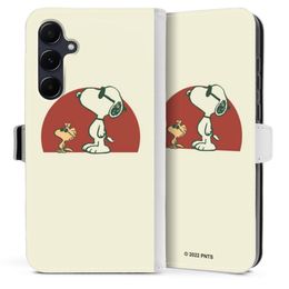 DeinDesign Galaxy A55 5G Handy Klapph&uuml;lle Handyh&uuml;lle aus Kunst Leder wei&szlig; Flip Case Snoopy Official Licensed Product Kindheit Sideflip mit Lasche