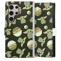 DeinDesign Galaxy S24 Ultra Handy Klapph&uuml;lle Handyh&uuml;lle aus Kunst Leder wei&szlig; Flip Case Official Licensed Product Star Wars Muster Baby Yoda Sideflip mit Lasche