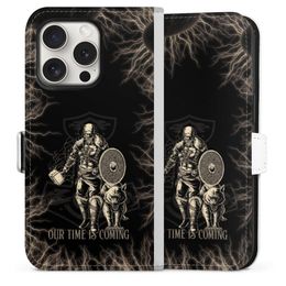 DeinDesign iPhone 15 Pro Handy Klapph&uuml;lle Handyh&uuml;lle aus Kunst Leder wei&szlig; Flip Case Wikinger Vikings Tv Show Designs Sideflip mit Lasche