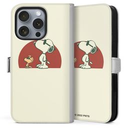DeinDesign iPhone 16 Pro Max Handy Klapph&uuml;lle Handyh&uuml;lle aus Kunst Leder wei&szlig; Flip Case Snoopy Official Licensed Product Kindheit Sideflip mit Lasche