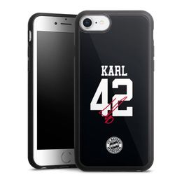 DeinDesign iPhone SE (2020) Handy Gallery Case Handyh&uuml;lle 9H Geh&auml;rtetes Glas R&uuml;ckseite H&uuml;lle Merchandise Lennart Karl Fc Bayern M&uuml;nchen Gallery Case