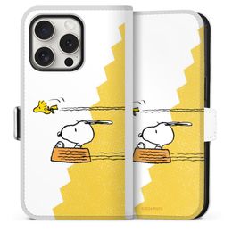 DeinDesign iPhone 15 Pro Handy Klapph&uuml;lle Handyh&uuml;lle aus Kunst Leder wei&szlig; Flip Case Snoopy Peanuts Children Sideflip mit Lasche
