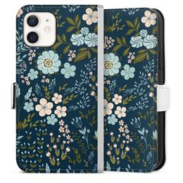 DeinDesign iPhone 12 Handy Klapph&uuml;lle Handyh&uuml;lle aus Kunst Leder wei&szlig; Flip Case Blue Muster Flowers Sideflip mit Lasche