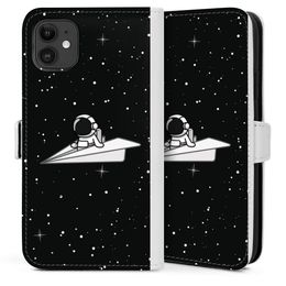 DeinDesign iPhone 11 Handy Klapph&uuml;lle Handyh&uuml;lle aus Kunst Leder wei&szlig; Flip Case Astronaut Comic Paper Sideflip mit Lasche