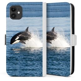 DeinDesign iPhone 11 Handy Klapph&uuml;lle Handyh&uuml;lle aus Kunst Leder wei&szlig; Flip Case Orca Ocean Wale Sideflip mit Lasche
