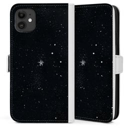 DeinDesign iPhone 11 Handy Klapph&uuml;lle Handyh&uuml;lle aus Kunst Leder wei&szlig; Flip Case Space Weltall Astronaut Sideflip mit Lasche