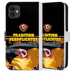 DeinDesign iPhone 11 Handy Klapph&uuml;lle Handyh&uuml;lle aus Kunst Leder wei&szlig; Flip Case Sgd Sg Dynamo Dresden Merchandise Sideflip mit Lasche