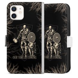 DeinDesign iPhone 12 Handy Klapph&uuml;lle Handyh&uuml;lle aus Kunst Leder wei&szlig; Flip Case Wikinger Vikings Tv Show Designs Sideflip mit Lasche
