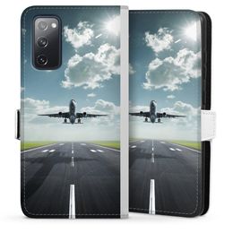 DeinDesign Galaxy S20 FE 5G Handy Klapph&uuml;lle Handyh&uuml;lle aus Kunst Leder wei&szlig; Flip Case Urlaub Airplane Wanderlust Sideflip mit Lasche