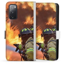 DeinDesign Galaxy S20 FE Handy Klapph&uuml;lle Handyh&uuml;lle aus Kunst Leder wei&szlig; Flip Case Fire Fighter Life Saver Fire Fighters Sideflip mit Lasche