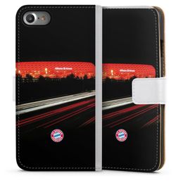 DeinDesign iPhone SE (2020) Handy Klapph&uuml;lle Handyh&uuml;lle aus Kunst Leder wei&szlig; Flip Case Fc Bayern M&uuml;nchen Fcb Stadium Sideflip mit Lasche