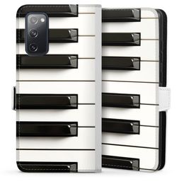 DeinDesign Galaxy S20 FE 5G Handy Klapph&uuml;lle Handyh&uuml;lle aus Kunst Leder wei&szlig; Flip Case Klavier Music Piano Sideflip mit Lasche