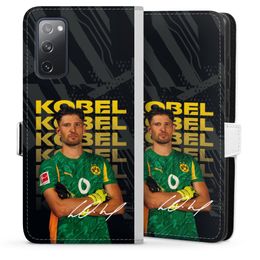DeinDesign Galaxy S20 FE Handy Klapph&uuml;lle Handyh&uuml;lle aus Kunst Leder wei&szlig; Flip Case Borussia Dortmund Bvb Gregor Kobel Sideflip mit Lasche