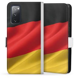 DeinDesign Galaxy S20 FE Handy Klapph&uuml;lle Handyh&uuml;lle aus Kunst Leder wei&szlig; Flip Case Flags Flag Germany Sideflip mit Lasche