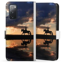 DeinDesign Galaxy S20 FE 5G Handy Klapph&uuml;lle Handyh&uuml;lle aus Kunst Leder wei&szlig; Flip Case Sunset Horse Horseback Riding Sideflip mit Lasche