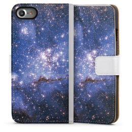 DeinDesign iPhone SE (2020) Handy Klapph&uuml;lle Handyh&uuml;lle aus Kunst Leder wei&szlig; Flip Case Weltall Galaxy Weltraum Sideflip mit Lasche