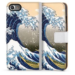 DeinDesign iPhone SE (2020) Handy Klapph&uuml;lle Handyh&uuml;lle aus Kunst Leder wei&szlig; Flip Case Die Gro&szlig;e Welle Vor Kanagawa Katsushika Hokusai Kunst Sideflip mit Lasche